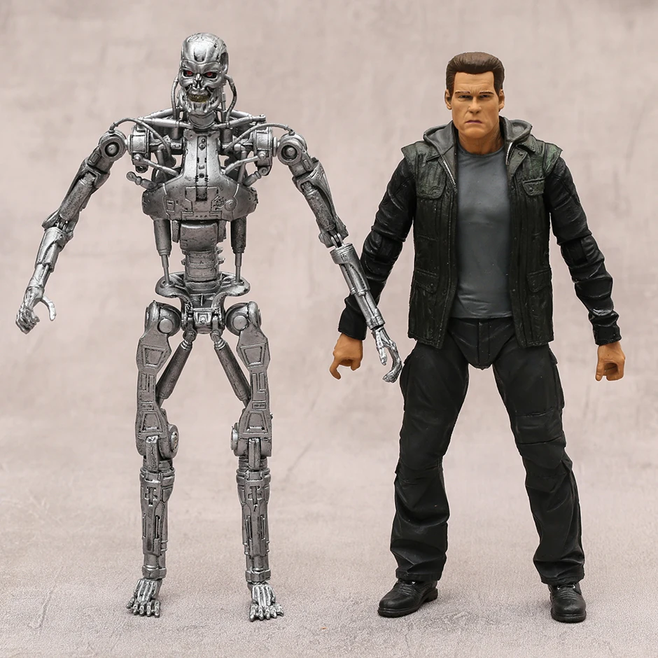 NECA-Genisys-T-800-7.jpg