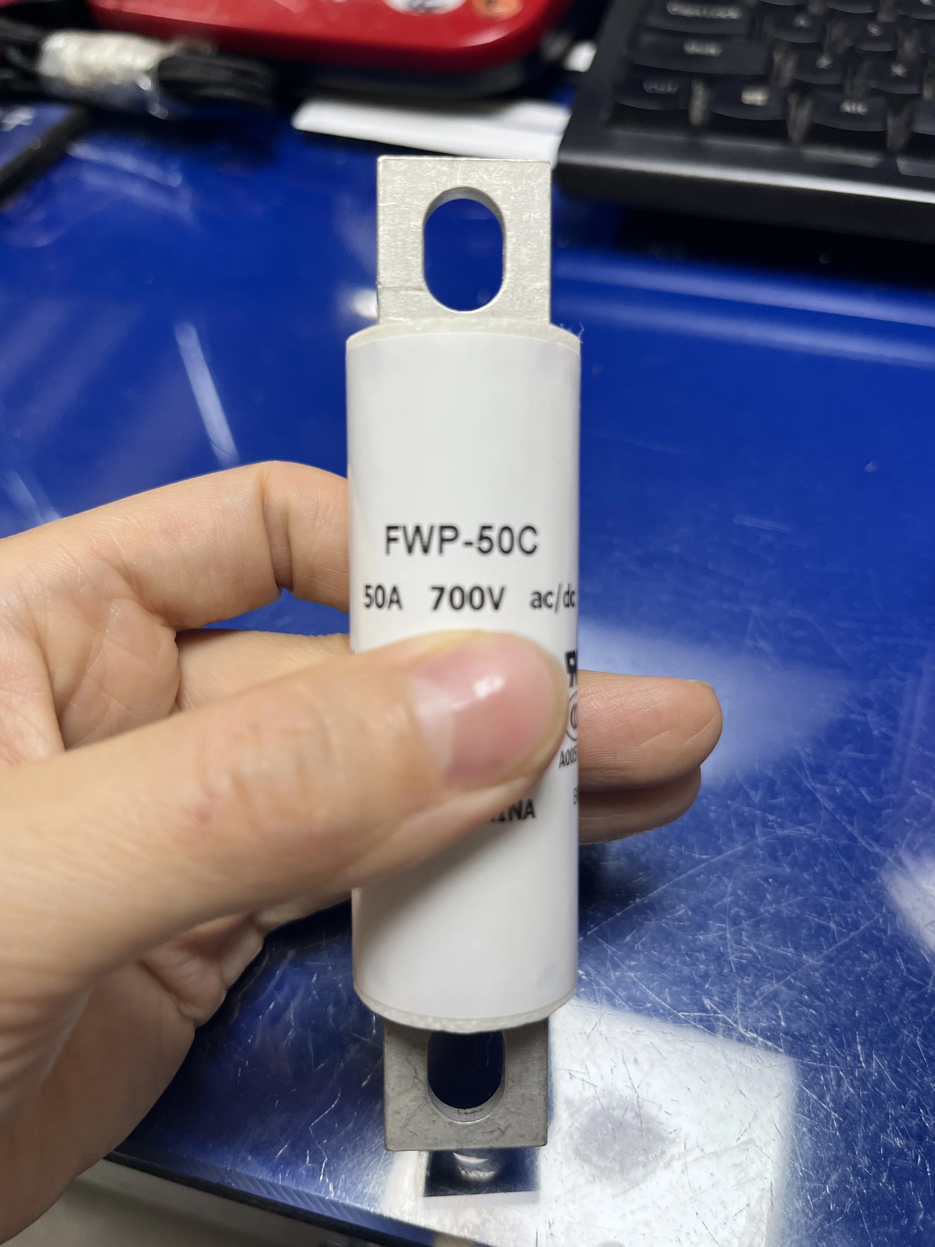 Fusible-FWH-250C-250A-300A-300C-350C-350A-400C-400A-450C-450A-500A-500C ...