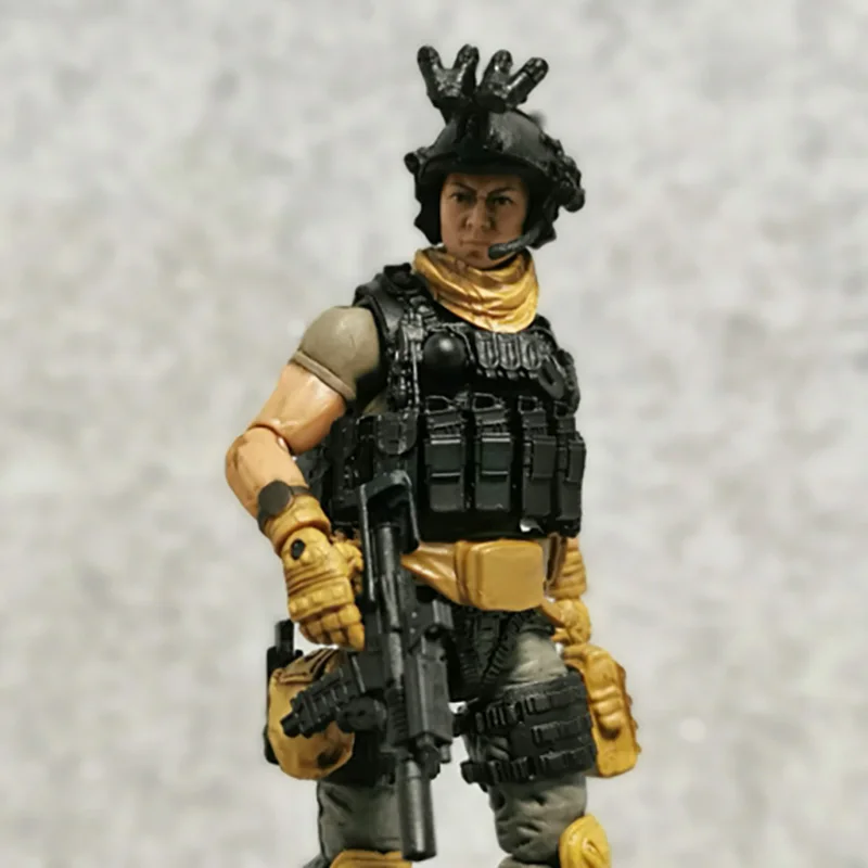 1/18 Scale Helmet Mini Model War Scene Character Peripheral Action ...