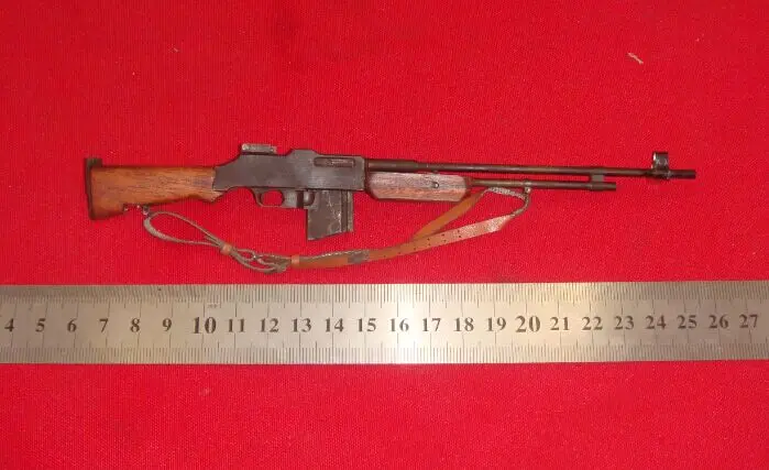 1-6-US-Browning-light-machine-gun-BAR-machine-gun-World-War-II-US ...