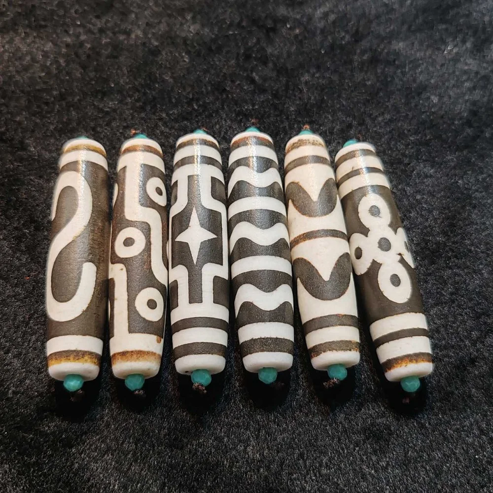 Tibetan-Agate-Dzi-Money-Hook-9-Eyes-Tiger-Teeth-and-other-totem ...