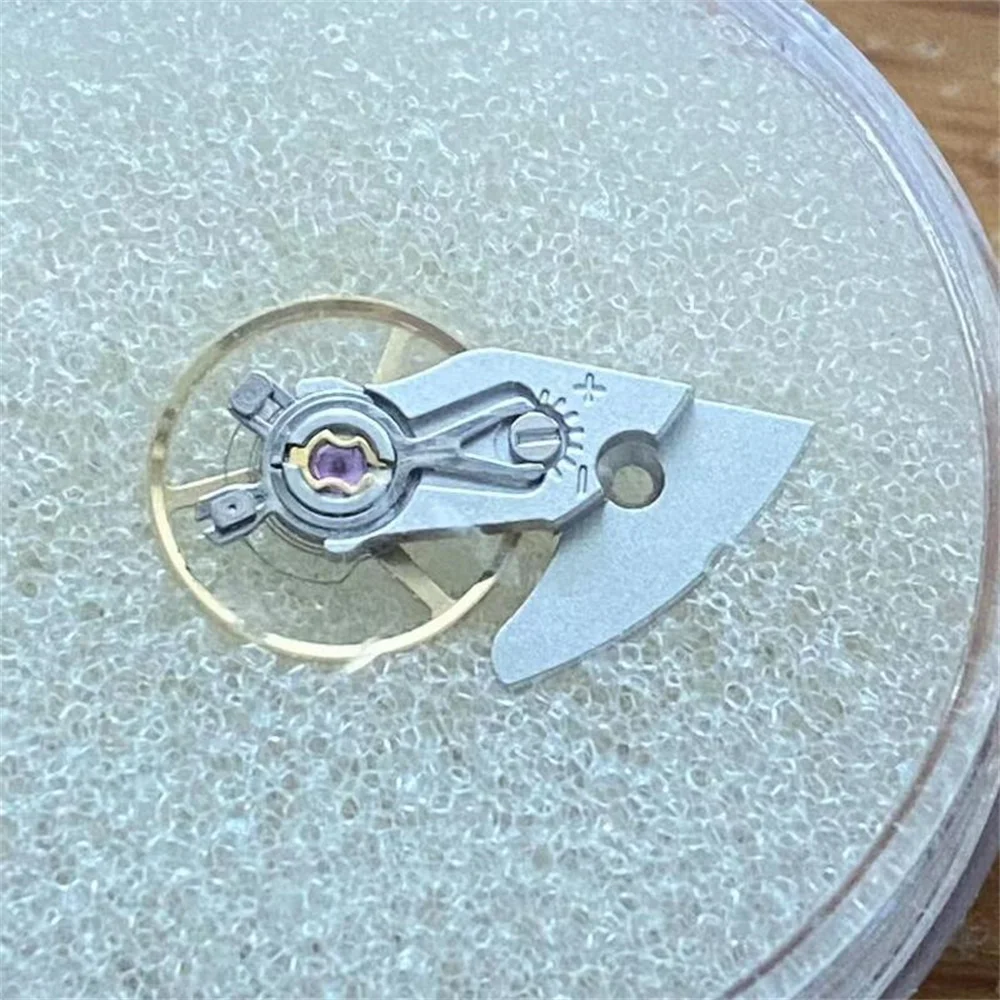 1pc-Watch-movement-Balance-Wheel-Spring-with-Holder-For-ETA2892 ...