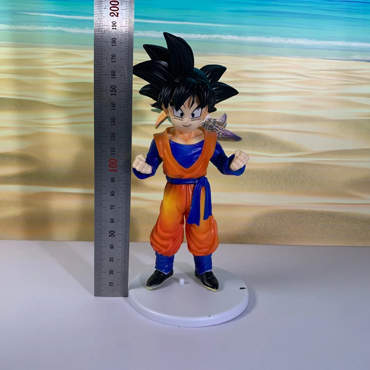 Dragon Ball Z Goku Super Saiyan 200