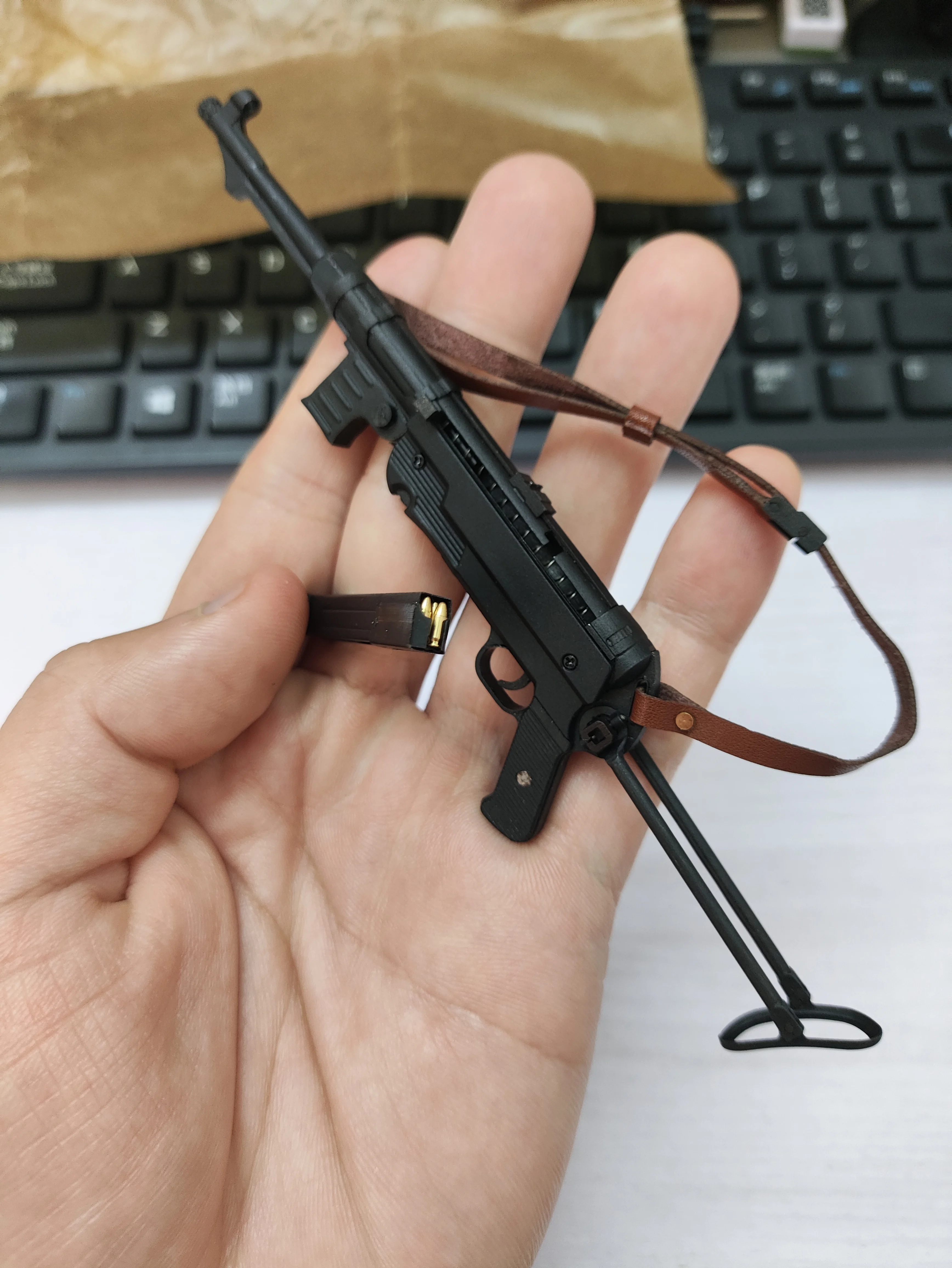 1:6 Scale Metal MP 40 Submachine Gun Toy Gun Handmade WWII Weapon Mini ...