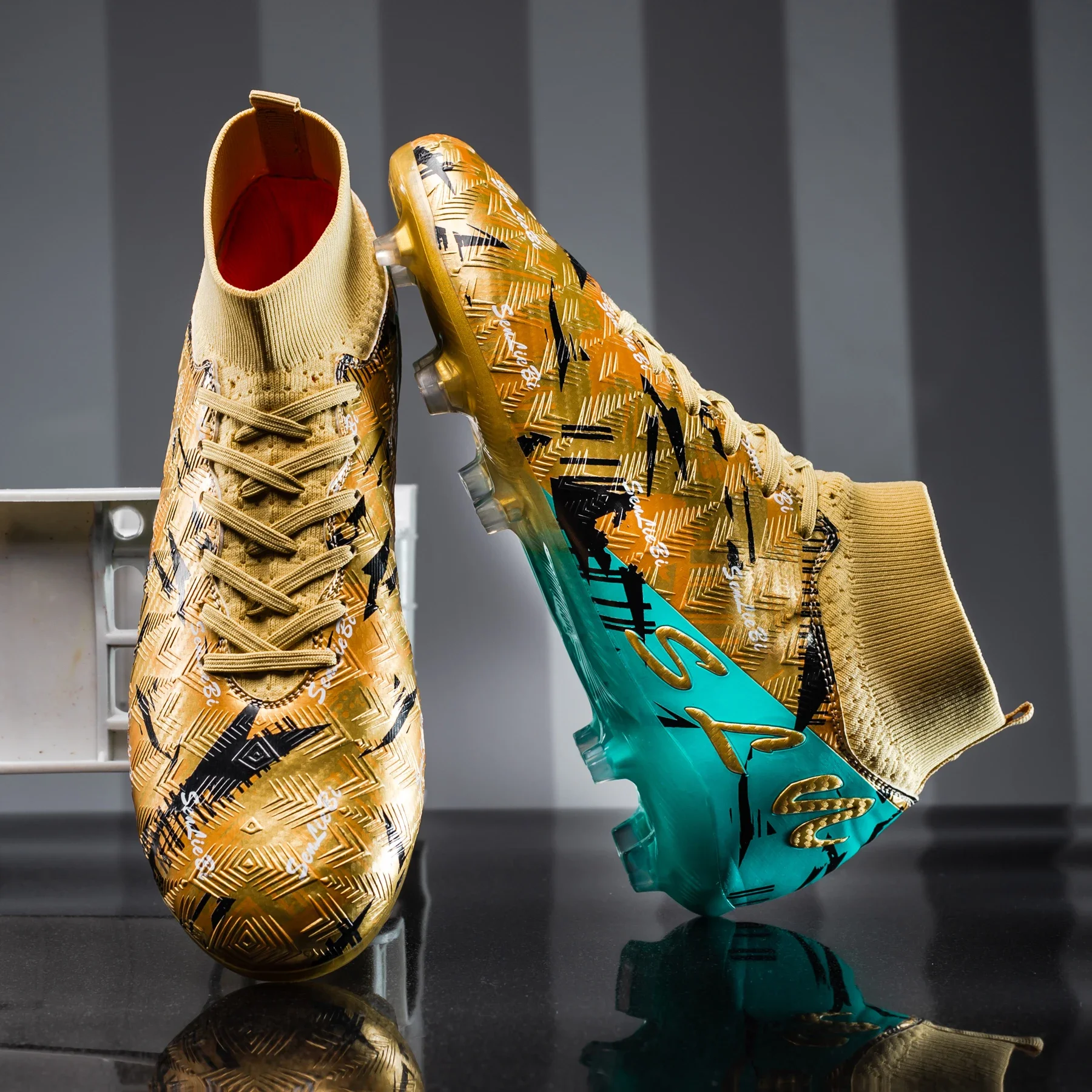 High Top Football Boots Men Soccer Shoes Professional Football Field ...