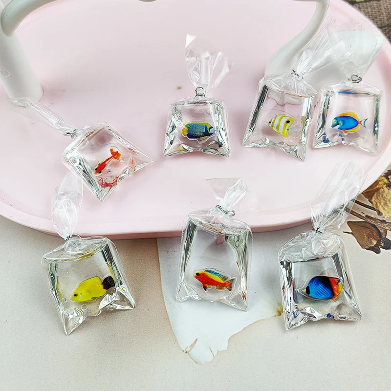 10pcs Coral Fish bag Resin Charms Ocean Transparent Small Fish In Water ...