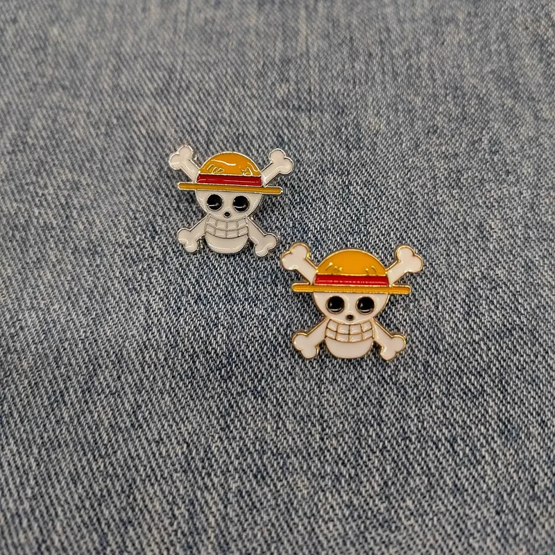 One-Piece-Cartoon-Brooch-Halloween-Skeleton-Anime-Action-Figures-Luffy ...