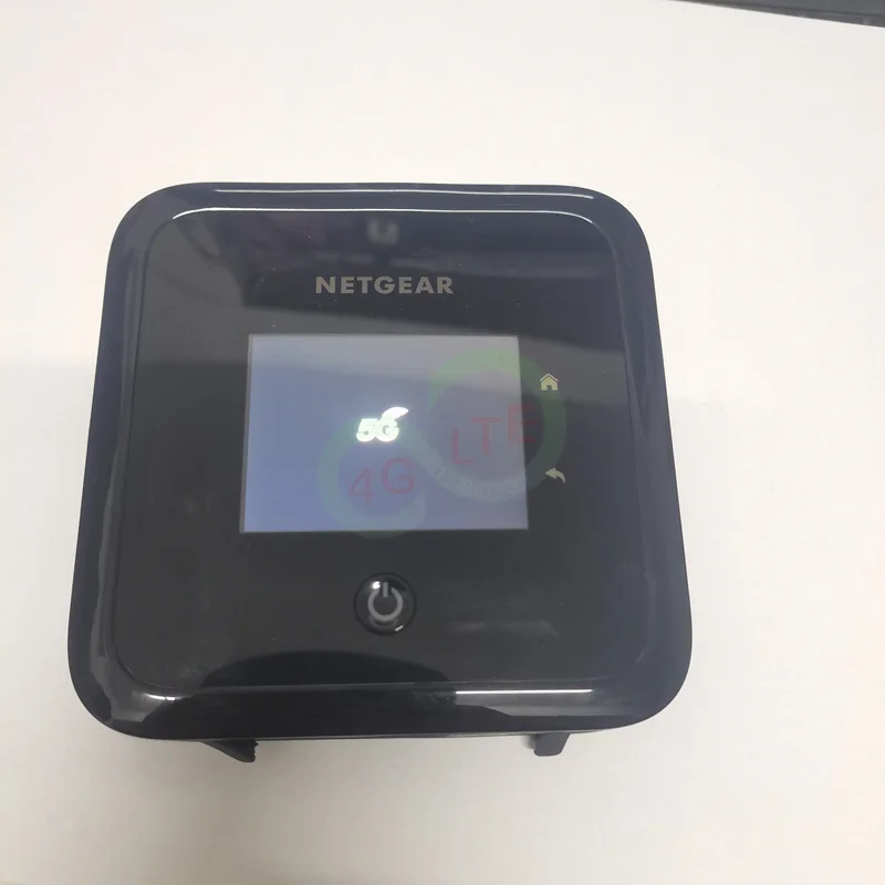 Netgear-card-portable-wifi-5g-wifi6-wireless-router-Nighthawk-M5-mr5100.jpg
