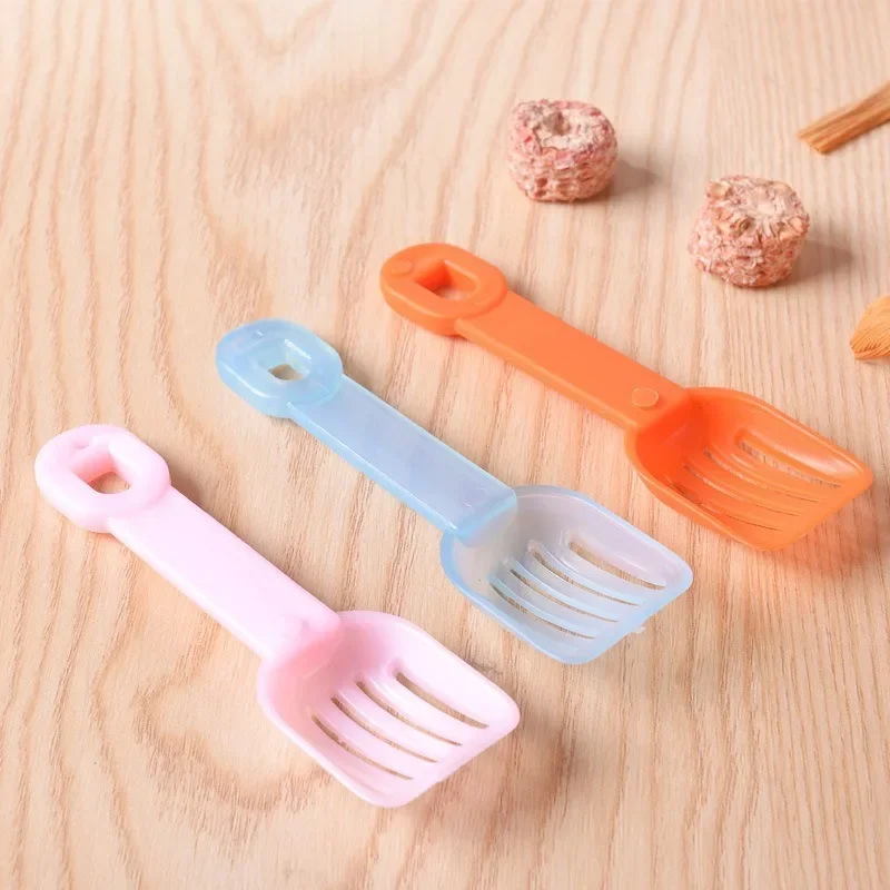 Pet Sand Spoon Hamster Bath Shovel Small Animal Sand Spoon Plastic ...