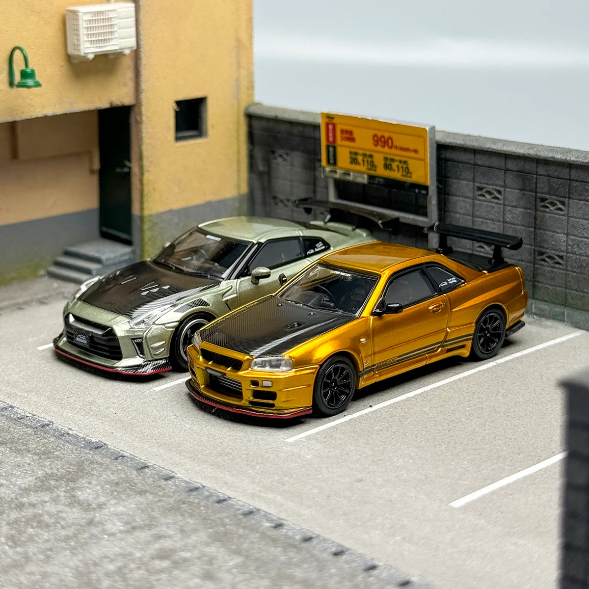 Inno-Top-Secret-Diecast-Car-Models-1-64-R34-R35.png