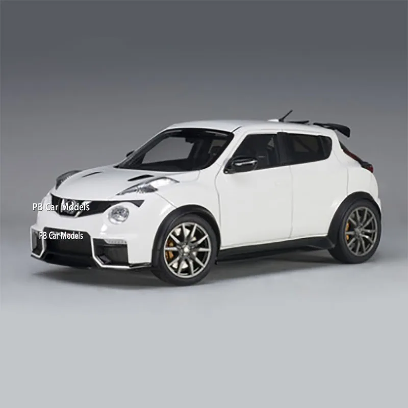 AUTOART coche JUKE R 2,0 de juguete para niños, modelo 1:18| | - AliExpress