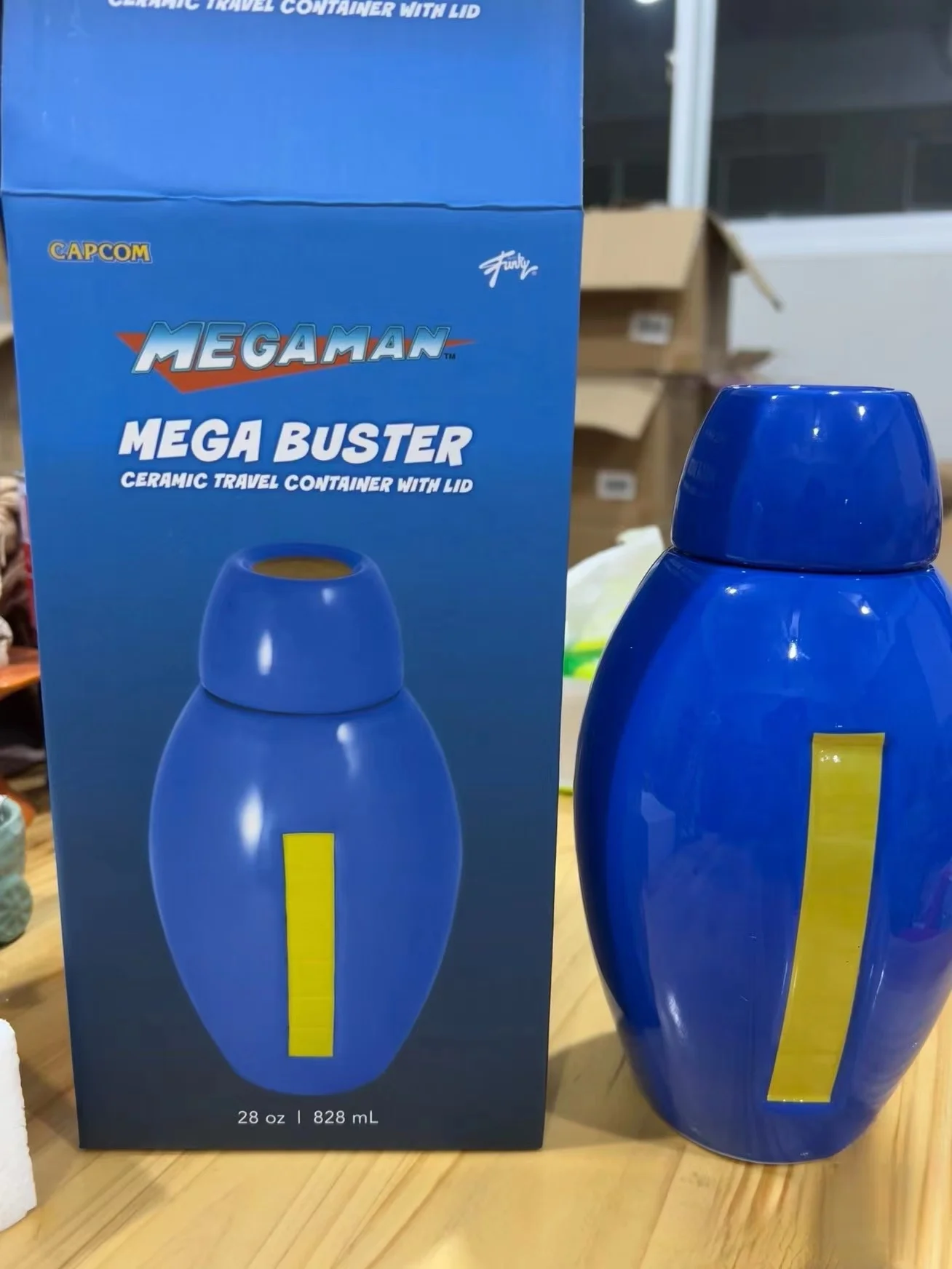 828ml-ThinkGeek-Game-MegaMan-Mega-Buster-Ceramic-Travel-Container-With ...