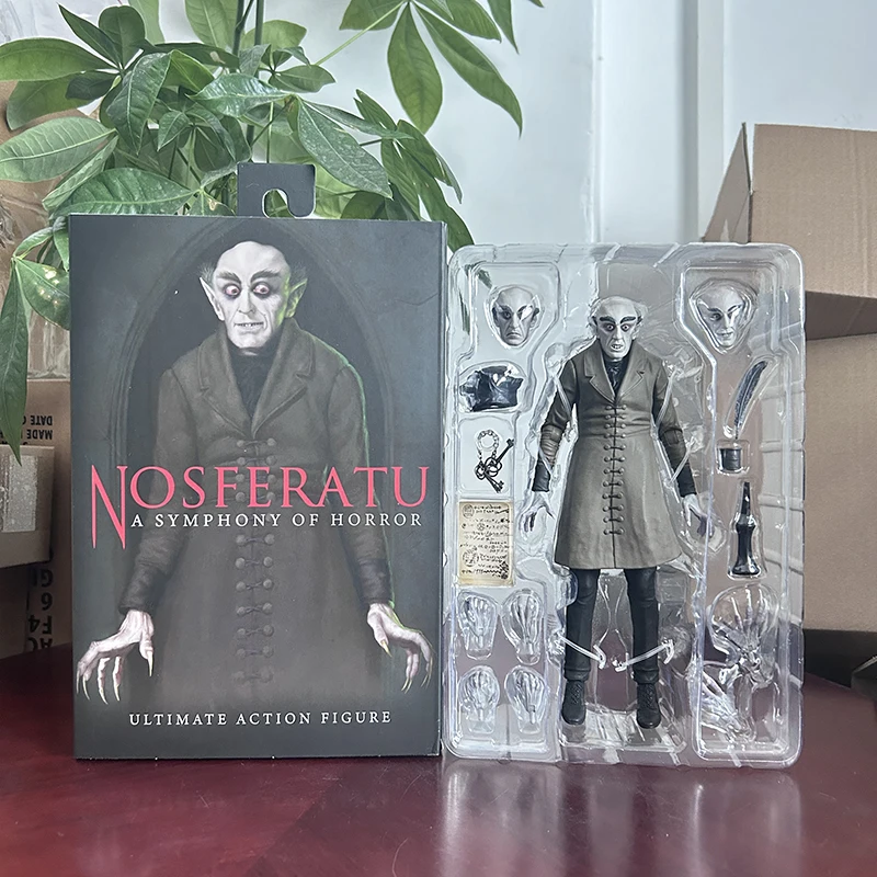 NECA-Figure-Nosferatu-Phantom-Der-Nacht-Nosferatu-A-Symphony-Of-Horror ...