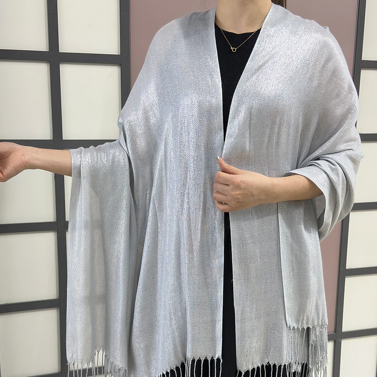 Chal-de-seda-plateada-para-mujer-bufanda-para-fiesta-baile-cena-Oto-o ...