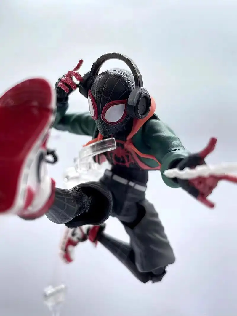 Legends-Sentinel-Sv-Action-Spider-Man-Into-The-Spider-Verse-Miles ...