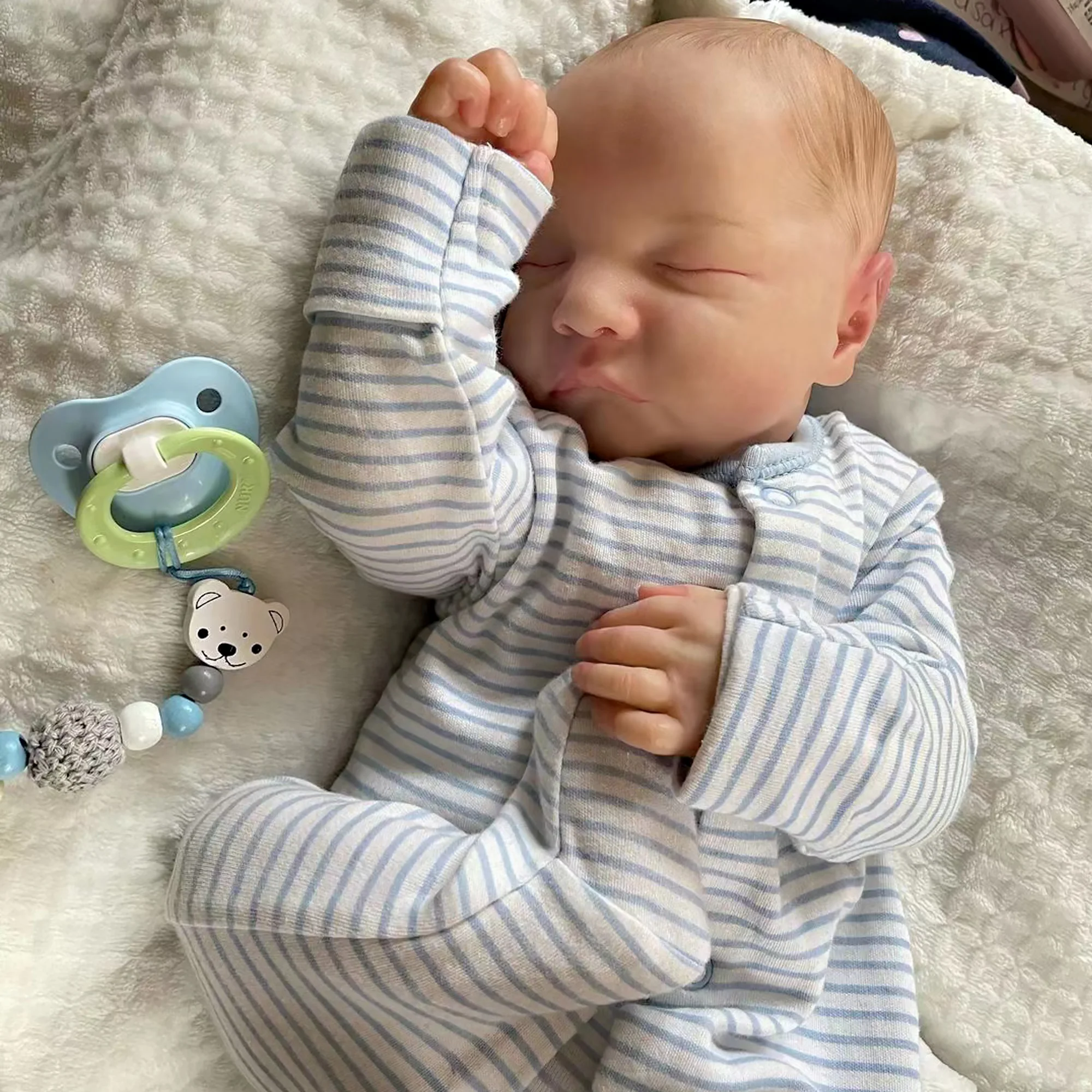 Bonecas Levi Bebe Reborn para Crianças, Olhos Fechados, Silicone de ...