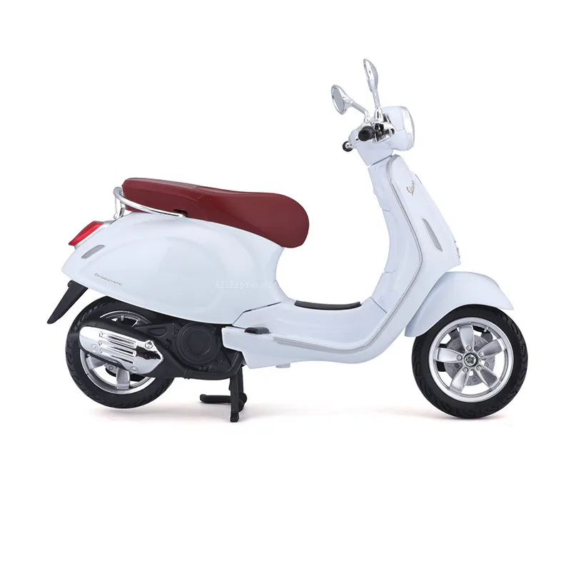 Vespa Primavera White