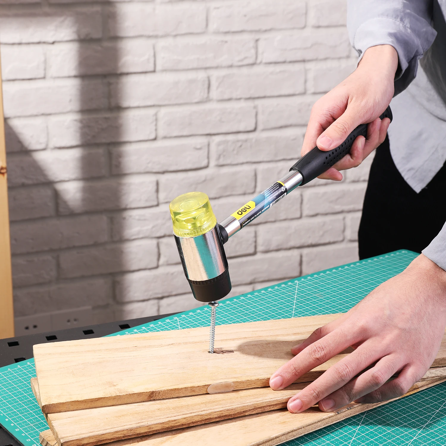 DELI-40mm-Claw-Hammer-Woodworking-Craft-Hammer-Nail-Hammer-Household ...