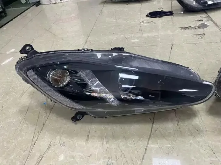Body-Kit-Headlight-Fog-lamp-Side-skirt-assembly-For-Maserati-Gran ...