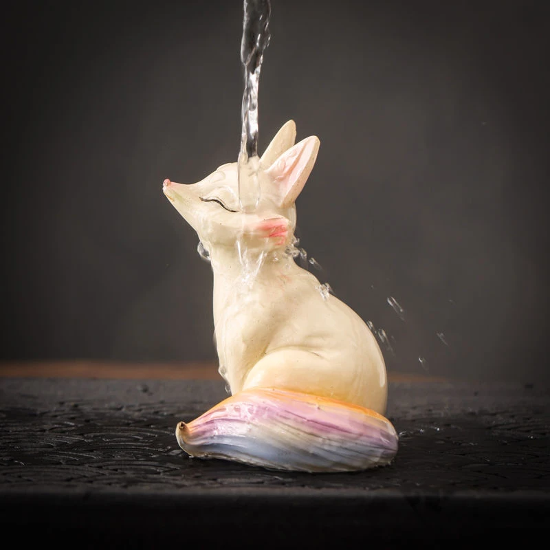 Color-changing Tea Pet Ornaments Love The Little Fox Watering Color ...