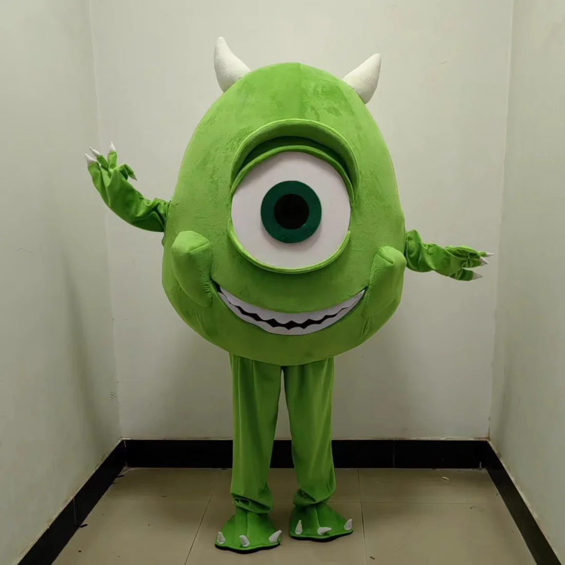 Cosplay-Disney-Monsters-University-Mike-Wazowski-Cartoon-character ...