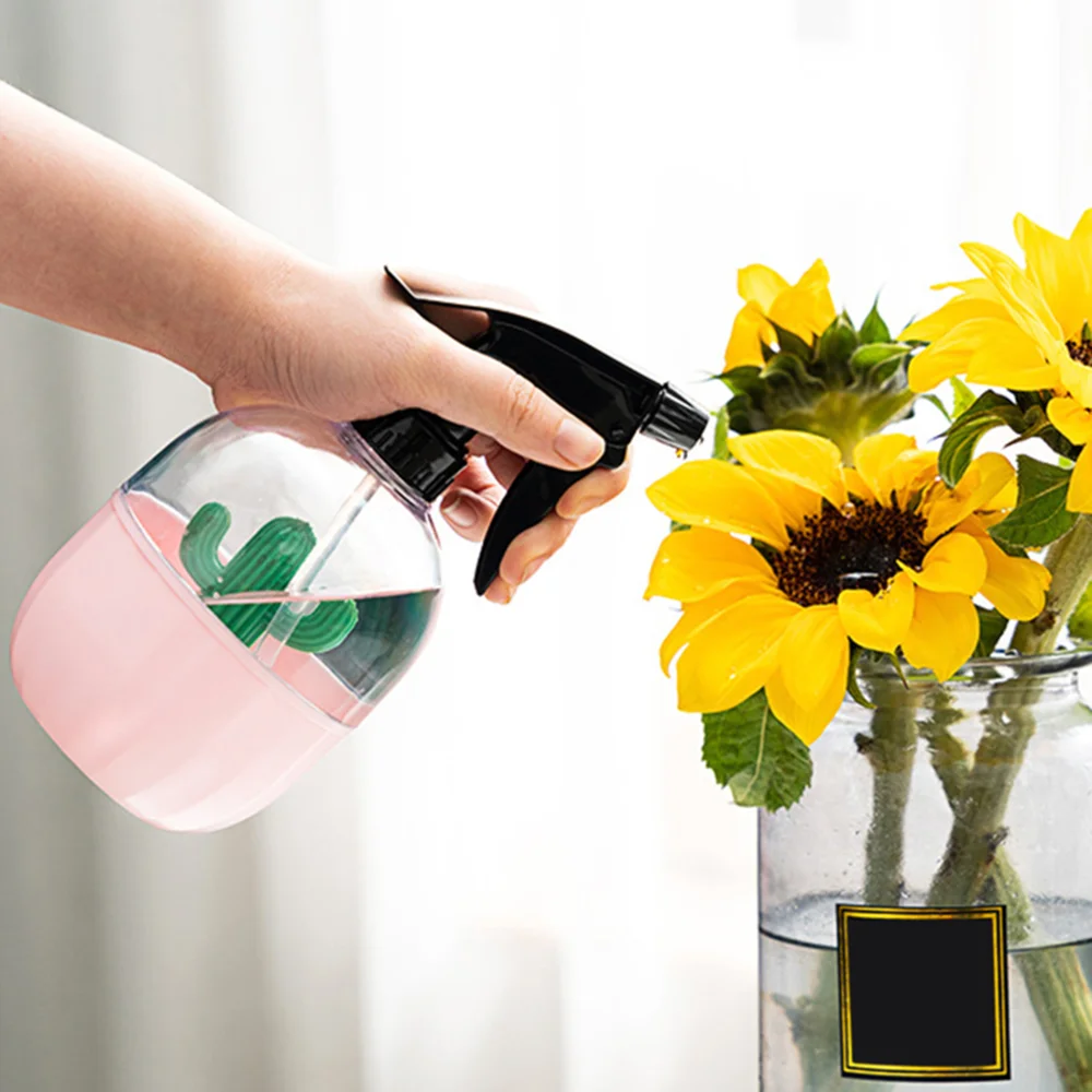 Transparent Plastic Spray Bottle Handheld Built-in Cactus Water Sprayer ...