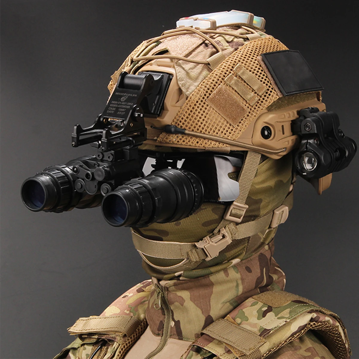 FASK-Tactical-Helmet-Set-with-Night-Vision-NVG-Mount-Flashlight-Beacon ...