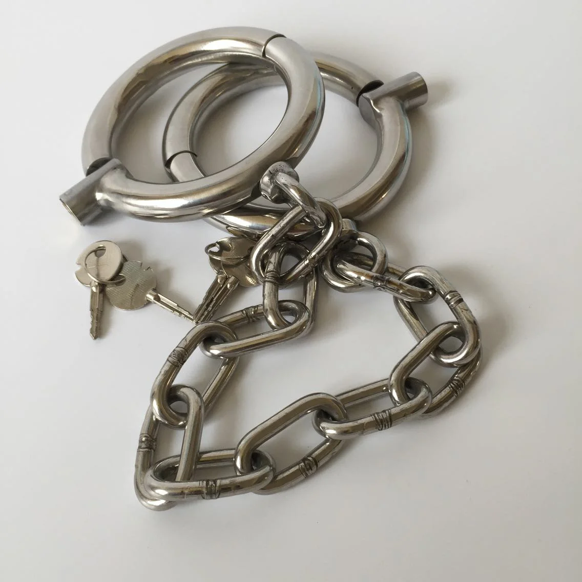 Stainless Steel Leg Irons Chain Oval Metal Hand Ankle Cuffs for Sex ...