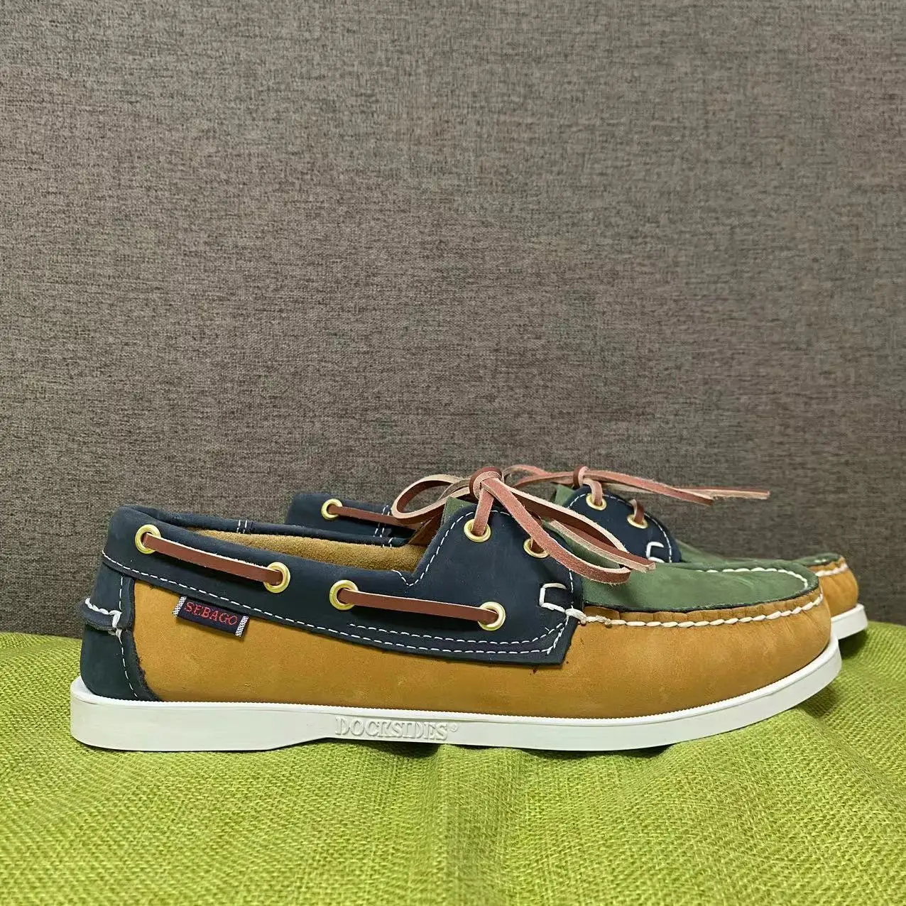 Sebago-Men-Homme-Authentic-Docksides-Shoes-Premium-Leather-Moc-Toe-Lace ...