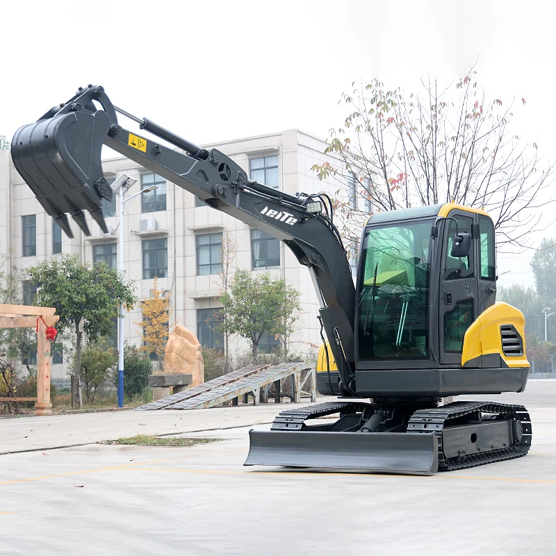 China-Excavators-4-Ton-Mini-Excavator-With-Thumb-Hydraulic-Micro-Digger ...
