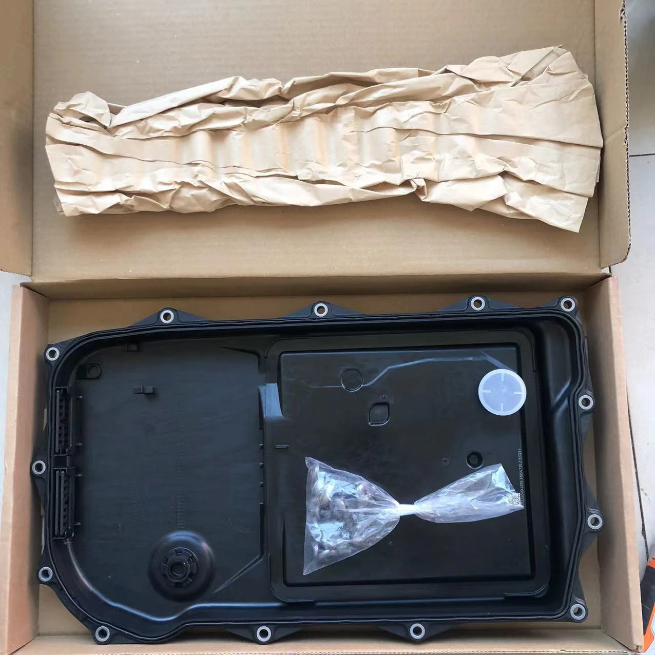 8HP45 8HP70 Transmission oil pan filter lr065238 lr023294 24118612901 ...