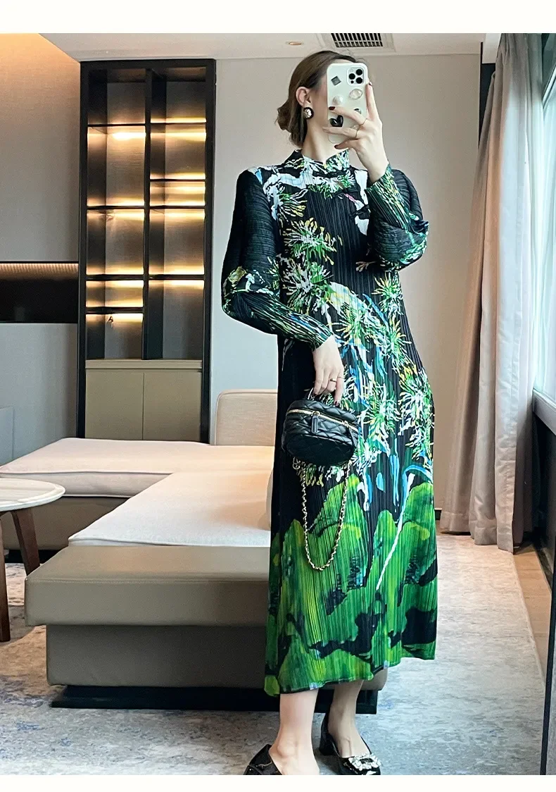 Miyake-Pleated-2024-Spring-and-Summer-New-Floating-Cui-Flowing-Dan-Sang ...