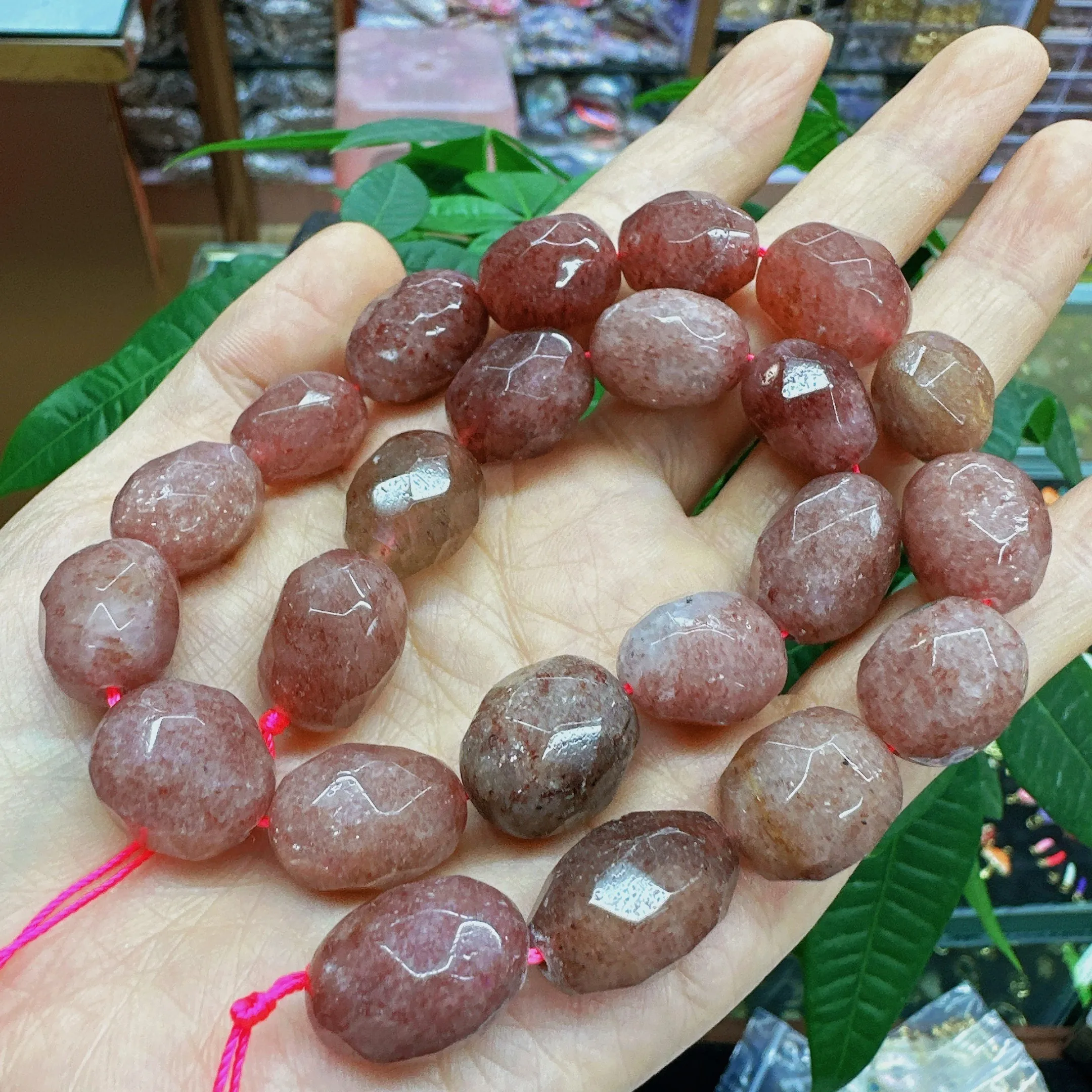 Top Grade Natural Red Strawberry Stone Ellipse Reddish Brown Quartz ...