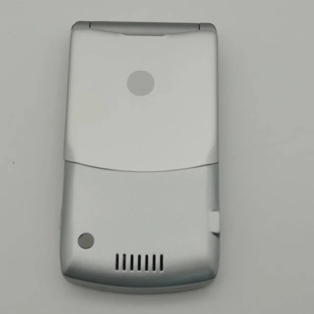 Motorola RAZR V3 -Original Unlocked 2.2 inches GSM 850 / 900 / 1800 ...