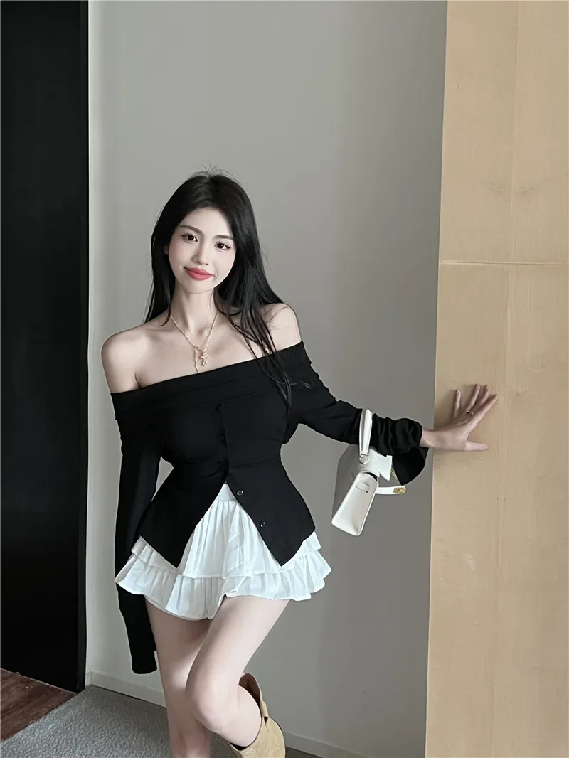 여성용 가을 정장 새로운 패션 프렌치 오프 숄더 탑 플리츠 스커트 밀크 푸푸 퓨어 욕망 스타일 투피스 세트 2022