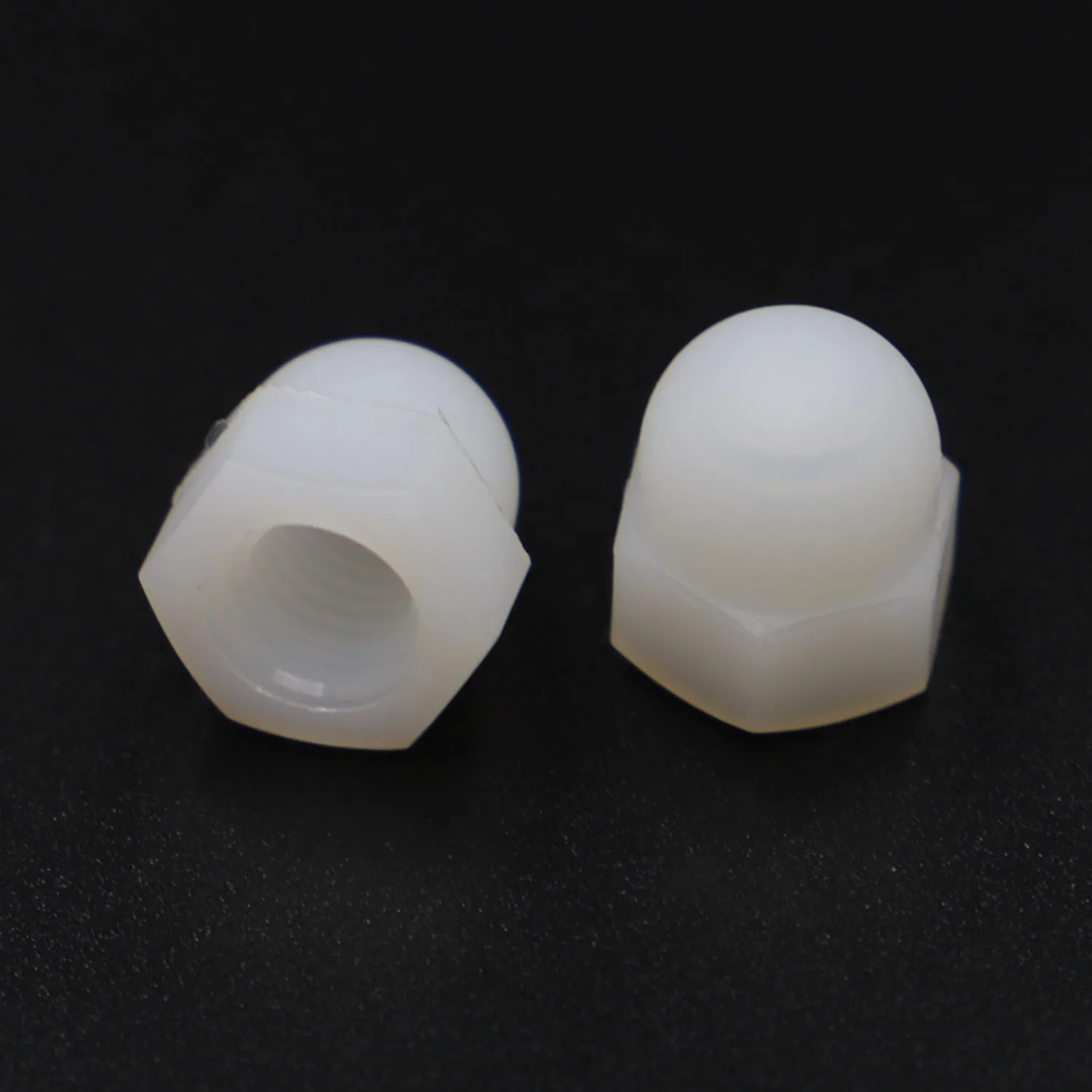 DIN1587-White-Nylon-Plastic-Cap-Nuts-Decorative-Cover-Semicircle-Acorn-Nut-M3-M4-M5-M6-M8.jpg