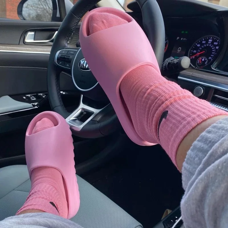 YZY-Fashion-EVA-Beach-Soft-Bottom-Slip-Sandals-Casual-Men-s-And-Women-s ...