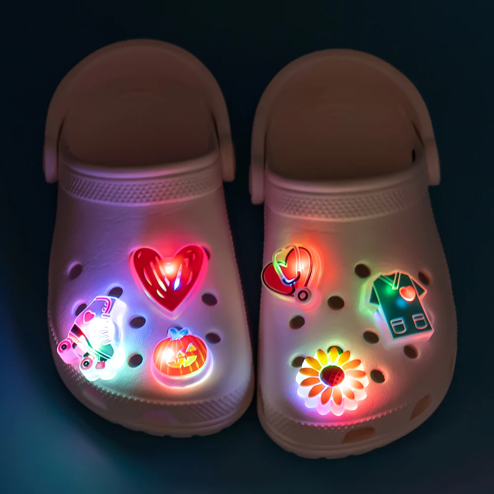 1pcs-Cute-Owl-Ladybug-Cows-Cat-LED-Shoe-Charms-Unicorn-Gamepad ...