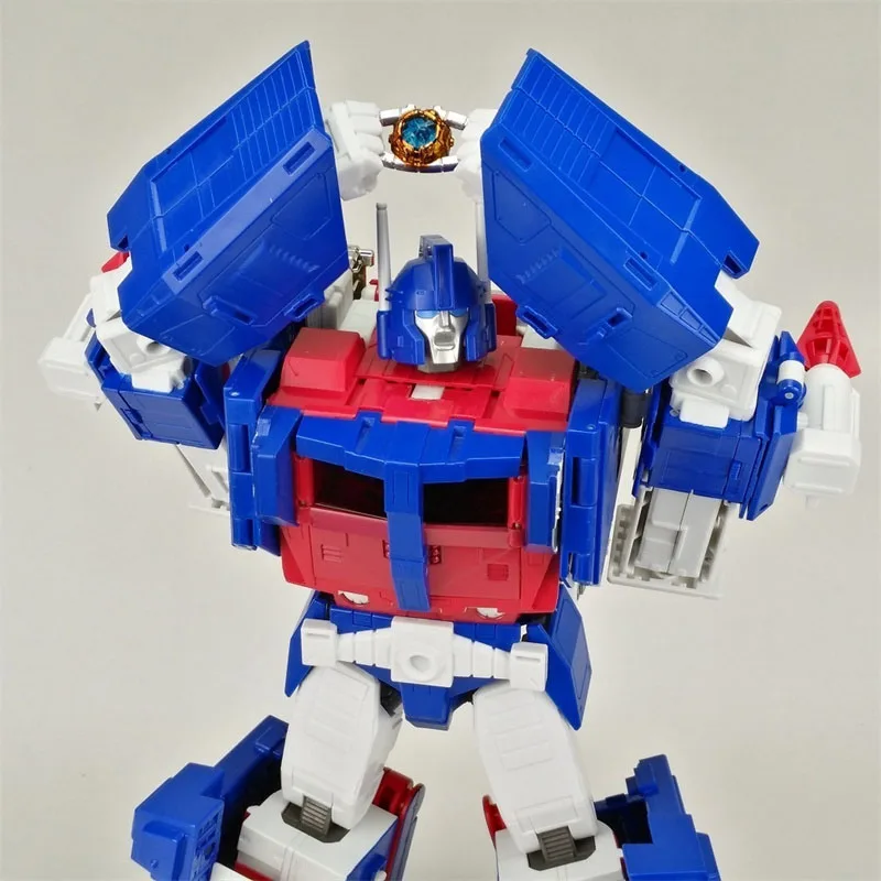 Transformers Masterpiece Ultra Magnus Mp 22