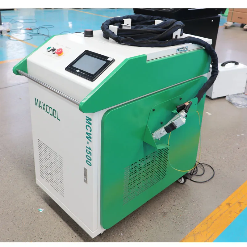 CW-Fiber-Laser-Generator-Laser-Welding-Cleaning-Machine-CNC-3-in-1 ...