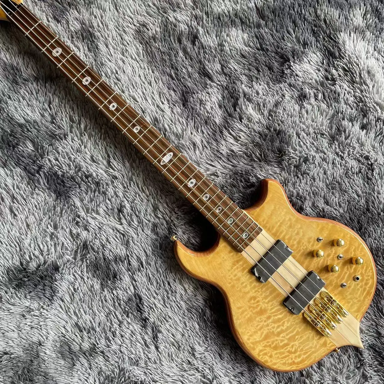 Alembic Bass