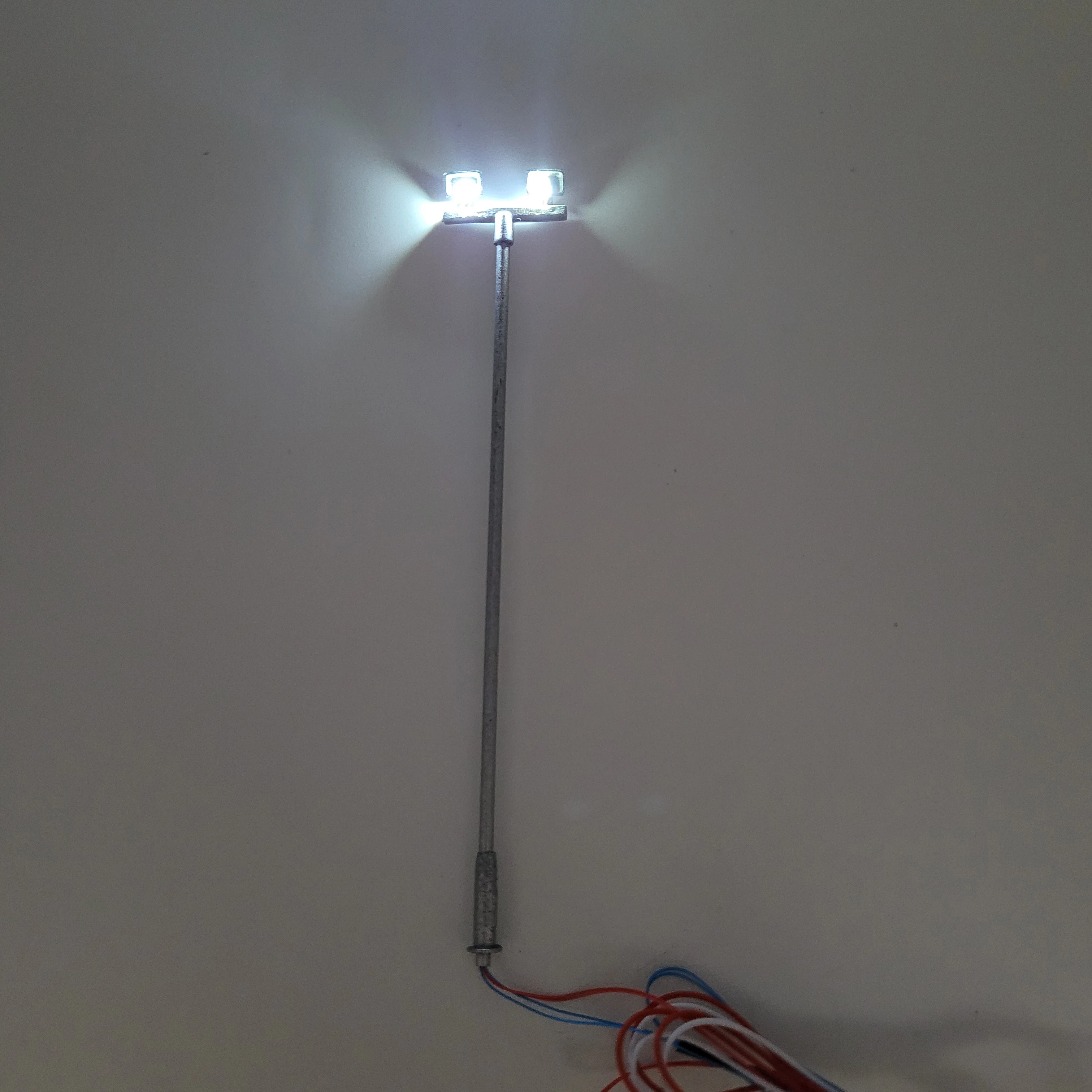 2PCS HO Scale Model Tower Lighs Model Street Lamps 3V/12V Lamppost for ...