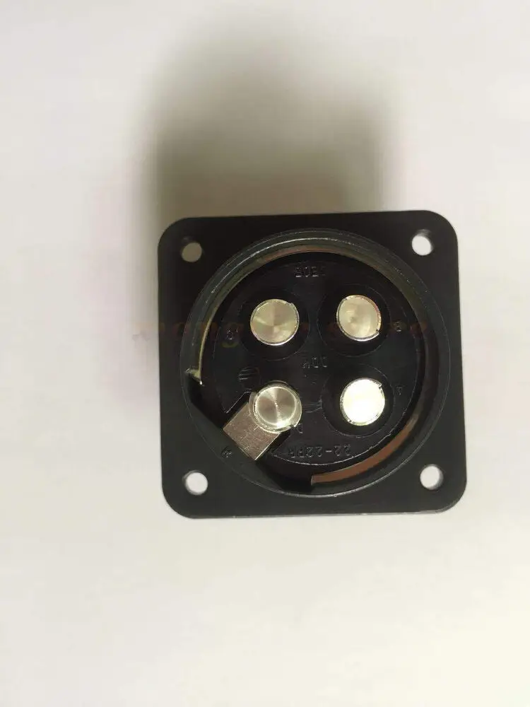 1x-Socket-plug-connector-CE05-2A22-22PD-D.jpg