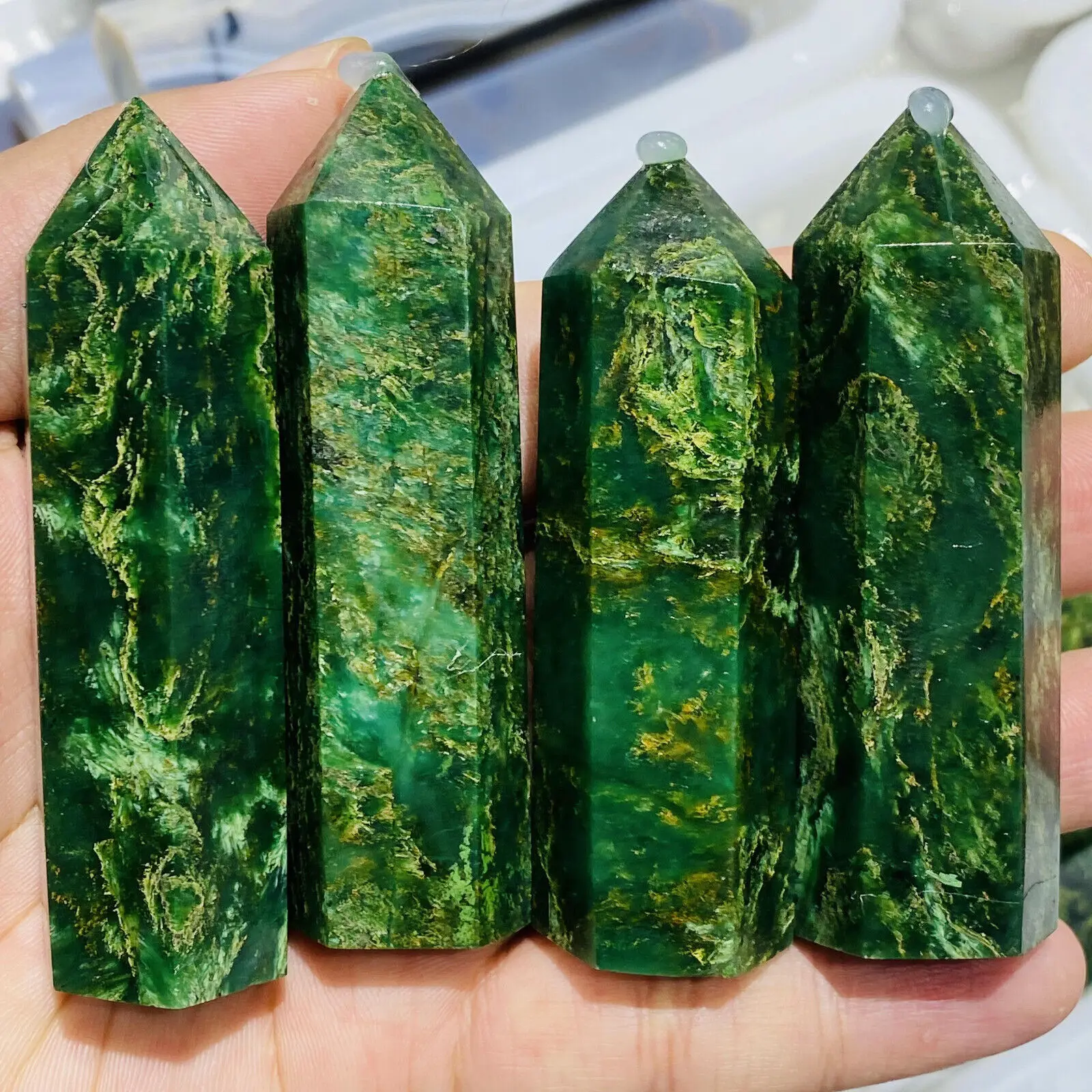 Natural Emerald Quartz Crystal Obelisk Wand Tower Point Healing Reiki ...