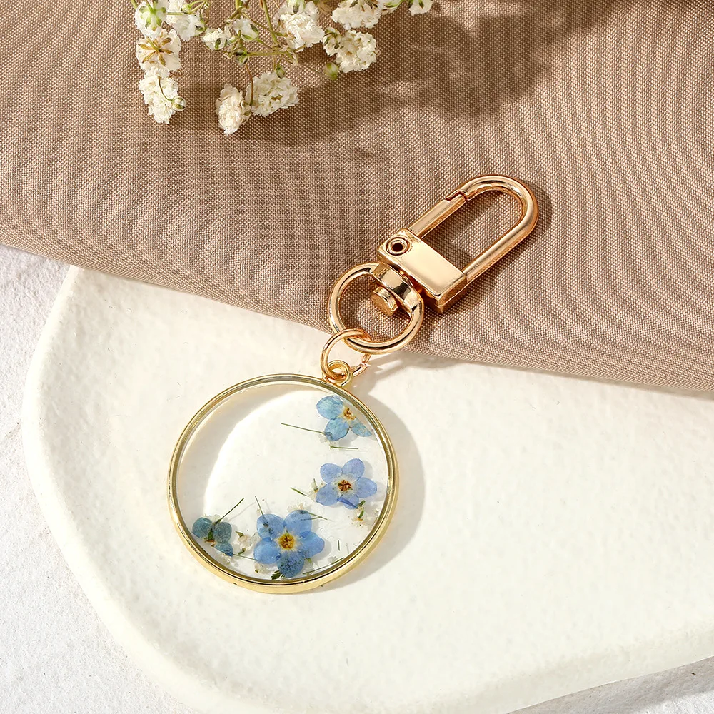Creative-Natrual-Real-Dried-Flower-Forget-Me-Not-Petal-Resin-Key-Chains ...