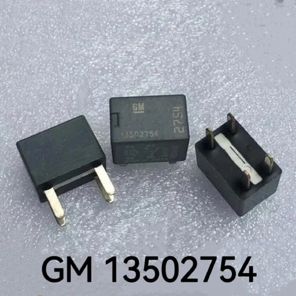 The-Relay-GM-13502754-1-PCS.jpg