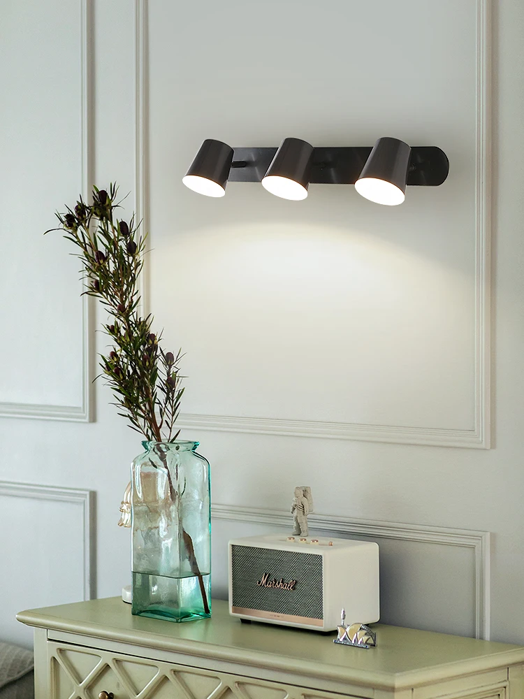 Brass-wall-light-high-end-club-bar-wall-light-atmosphere-home-room ...