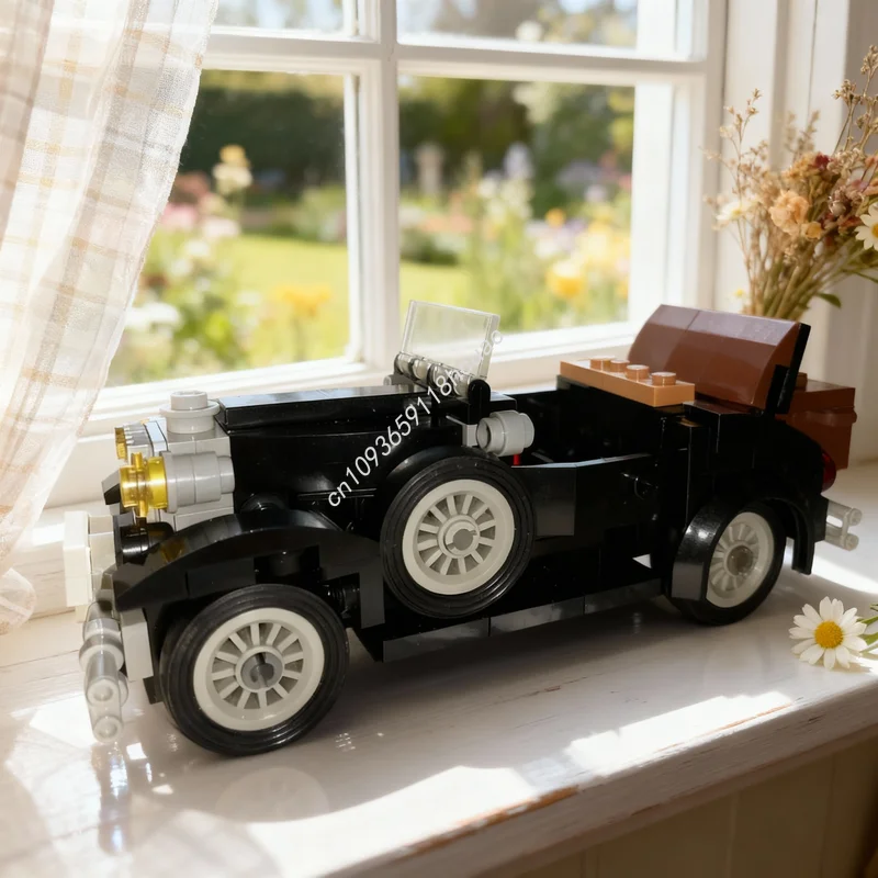 150pcs MOC Adventurers Johnny Thunder S Town Car Model Building Blocks ...