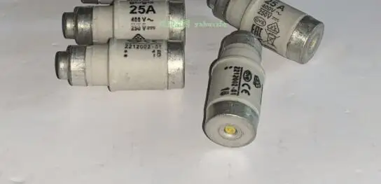 5PCS-ETI-400V-250V-gG-2212001-01-20A-2212002-01-25A-2212003-01-35A ...