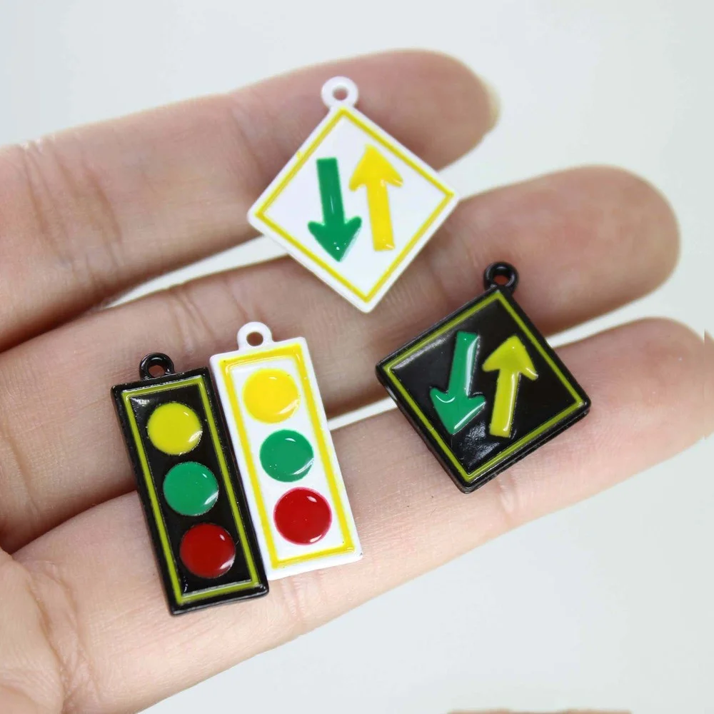 10Pcs/Lot Traffic Lights Transport Sign Metal Enamel Charms Pendant ...